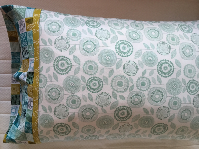 How to Sew a Pillowcase with French Seams – HandmadePhD