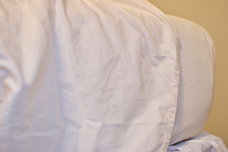 How to Sew Bed Sheets – HandmadePhD