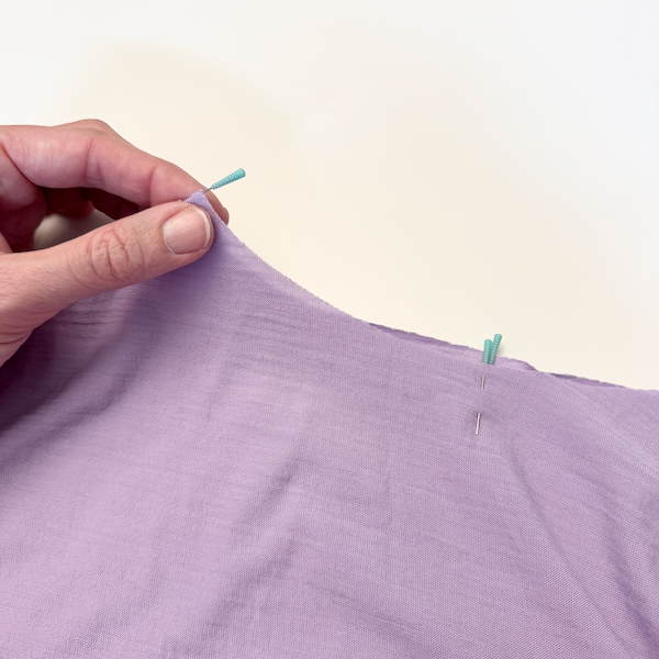 Improving Your T-Shirt: Step-by-Step Sewing and Neckline Binding ...